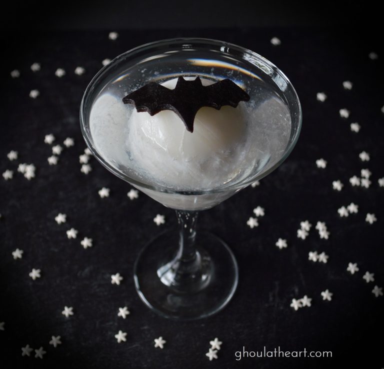 Full Moon Martini – Ghoul at Heart