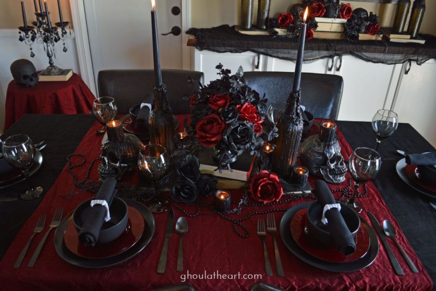 Halloween-Vampire Dinner Party – Ghoul at Heart