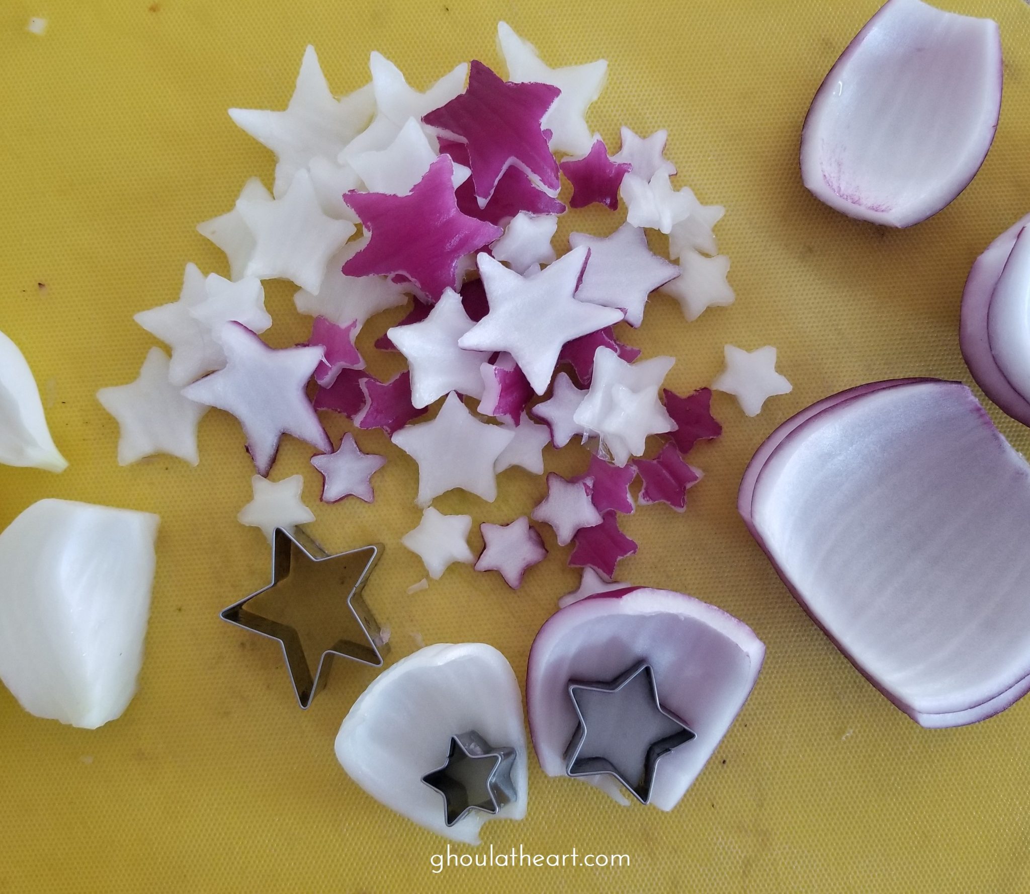 Pickled Pentagrams – Ghoul at Heart